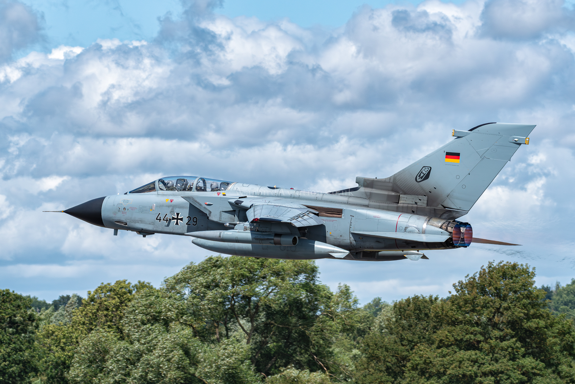 Screenheaven Luftwaffe Panavia Tornado