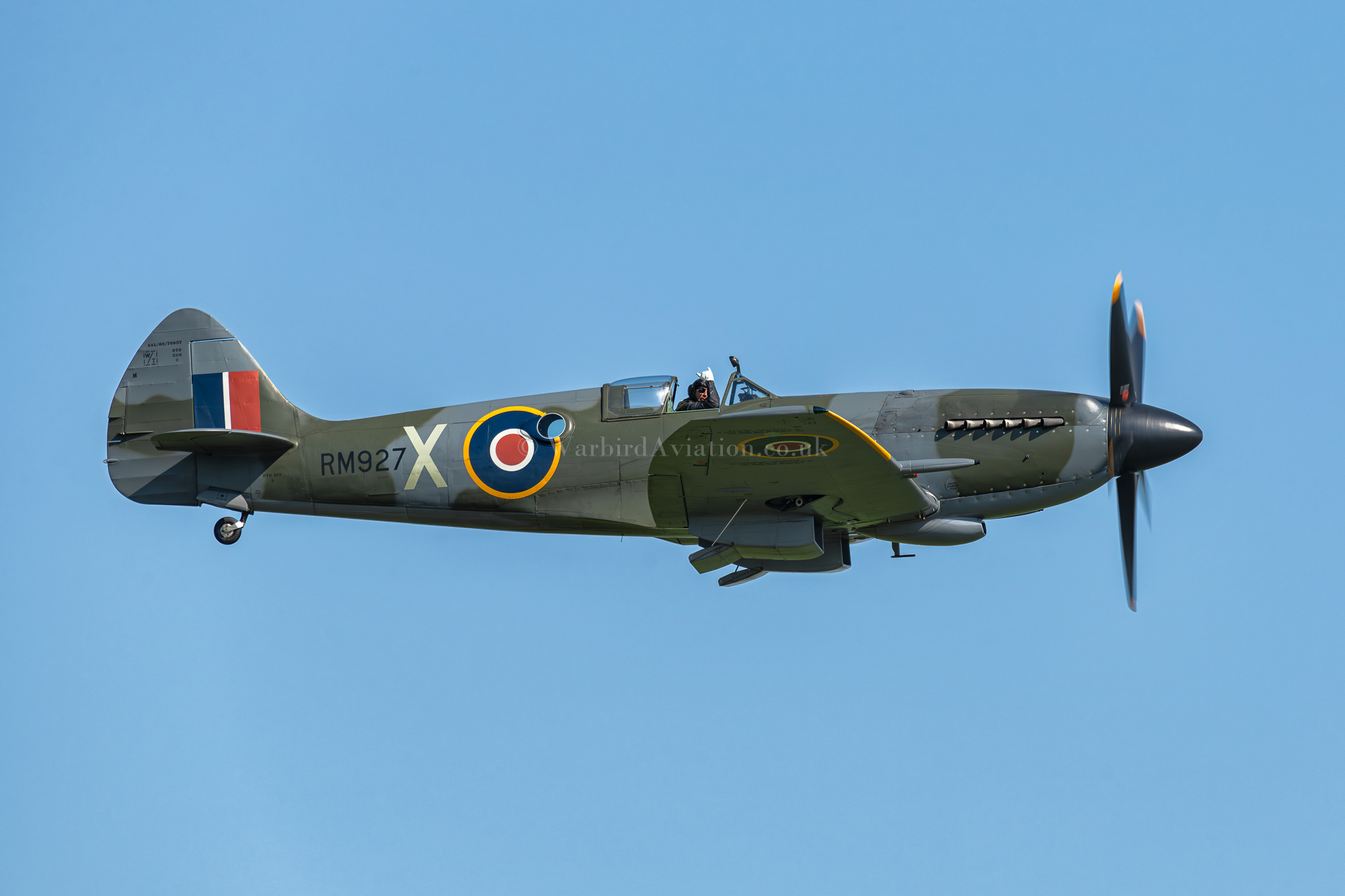 Supermarine Spitfire MK XIV RM927 (G-SXIV) W Air Collection | Warbird ...